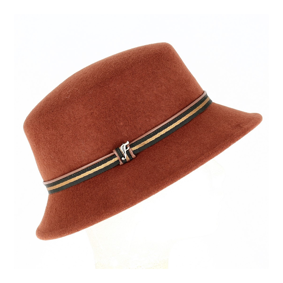 Flechette, French felt hats